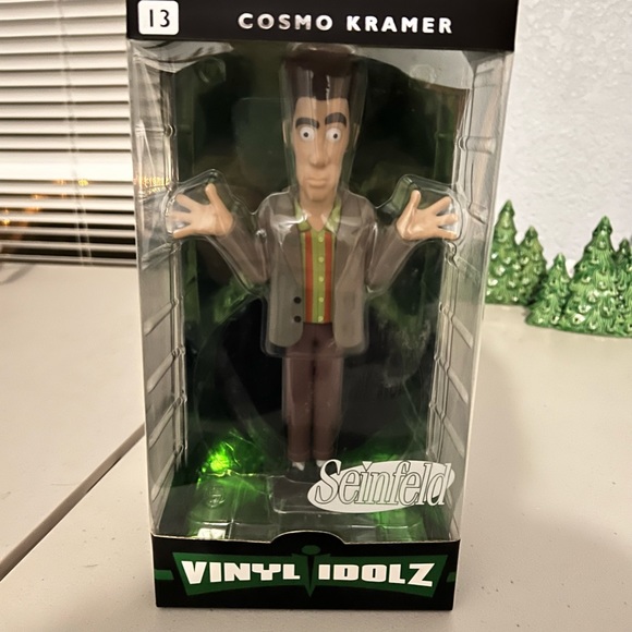 Funko | Toys | Rare Funko Seinfeld Cosmo Kramer 8 Vinyl Idolz Figure 3 ...